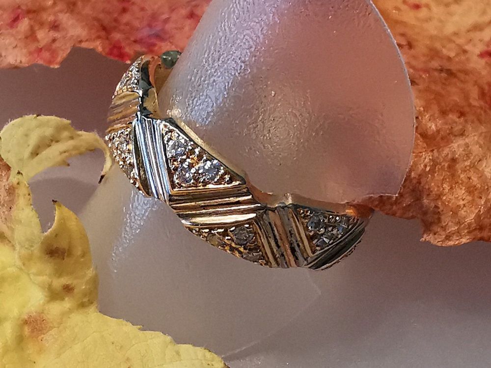 NEUER 18Kt. Rot-Weiss-Gelbgold Brillant Alliance Ring (Neu und ...