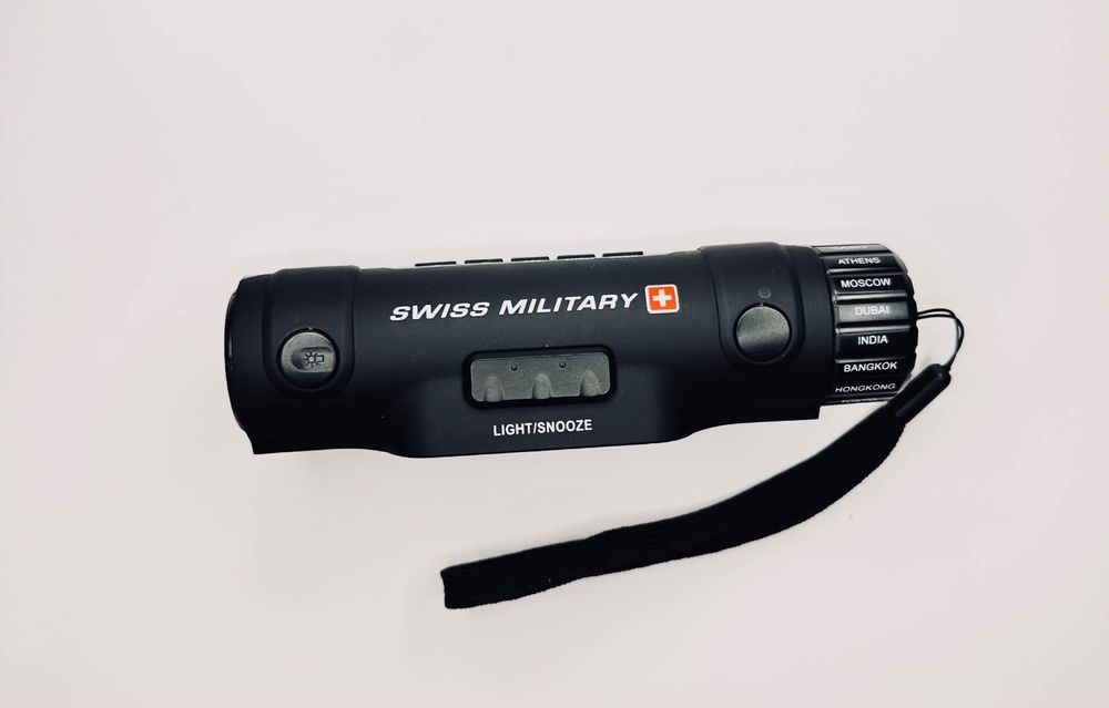 Swiss Military Alarm Clock & Flashlight | Kaufen auf Ricardo