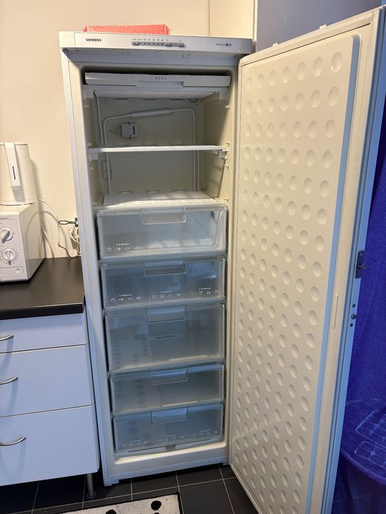 Gefrierschrank. Tieffreezer. (Gebraucht) in Zürich für CHF 70 – nur ...