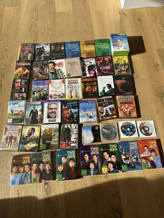 DVDs Two and a half Men Staffeln 2-8 + weitere 36 DVDs (Gebraucht) in ...