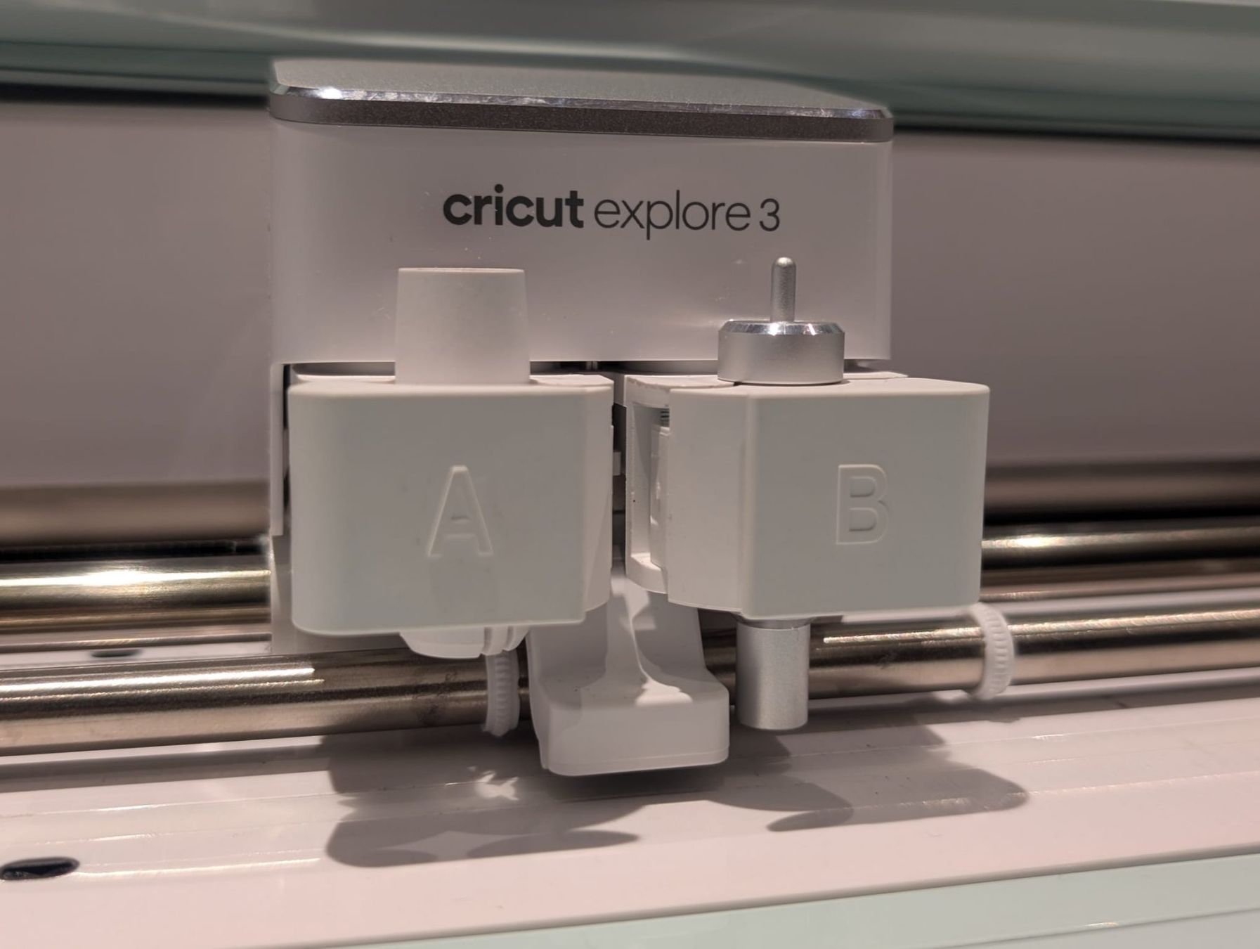 Cricut Explore 3 - Schneideplotter (Gebraucht) in Kerns für CHF 140 – mit Lieferung auf Ricardo ...
