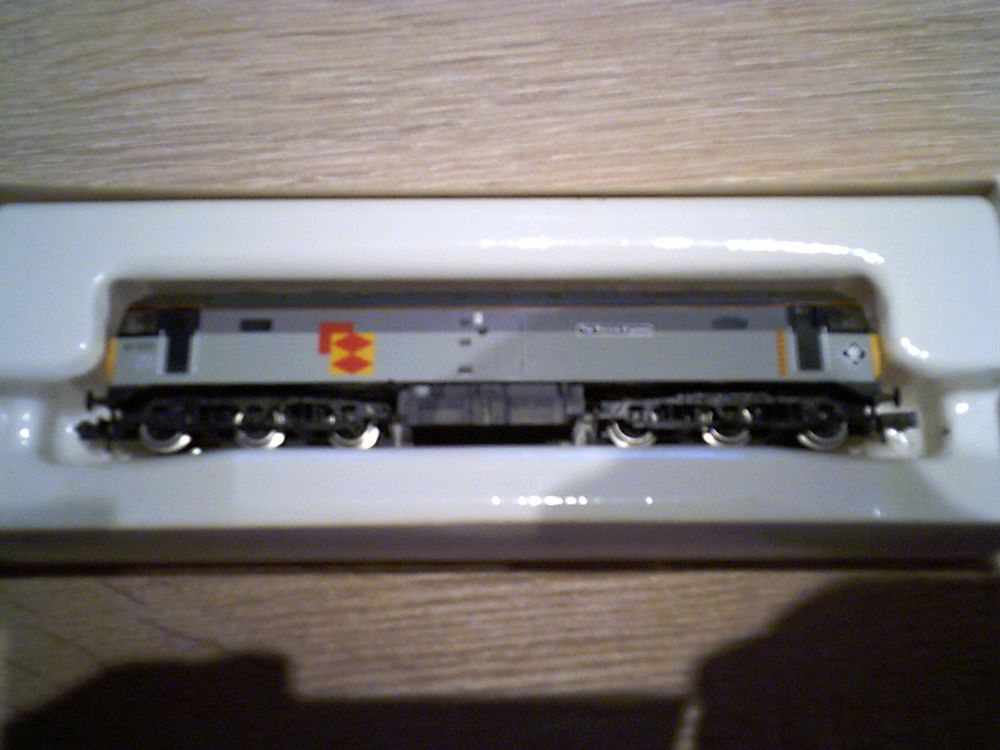 GRAHAM FARISH ENGLICHE DIESEL LOKOMOTIVE SPUR N (Defekt) in Mönchaltorf ...