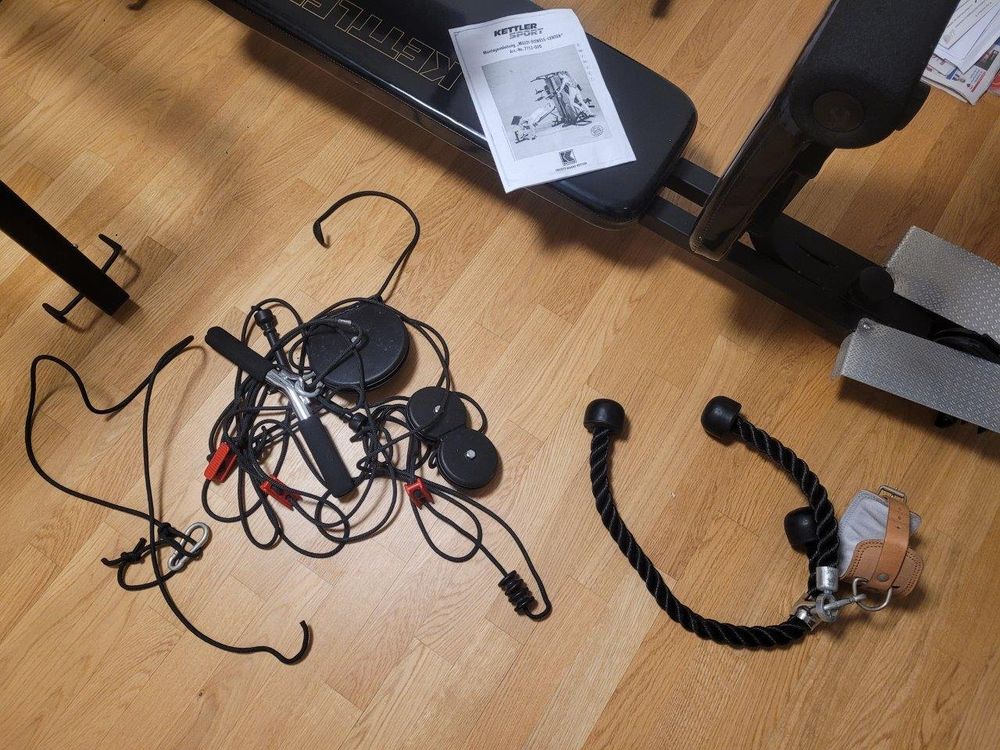 Kettler Multi-Fitness-Center Art.7712-000 (ohne Stepperteil) (Gebraucht) in Liestal für CHF 100 ...