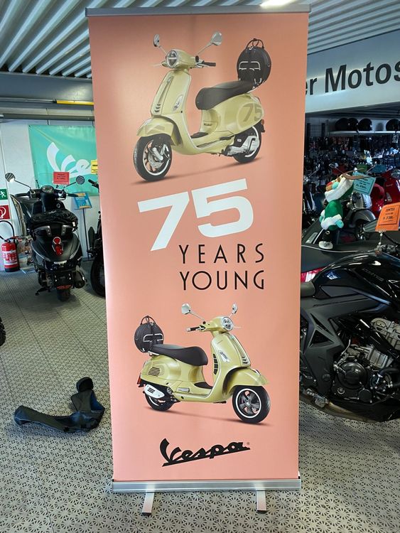 Vespa 76 jahre Roll-UP Banner (Gebraucht) in Sissach für CHF 68 – mit ...
