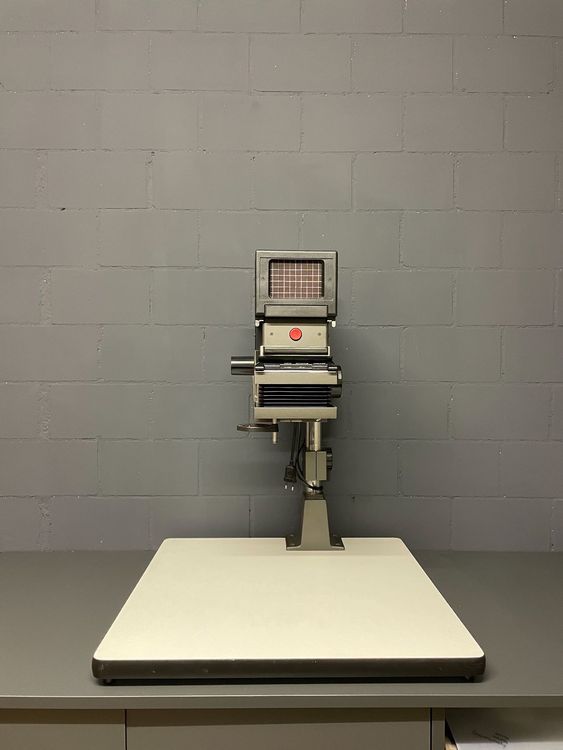 Vergrösserer Durst M705 (Gebraucht) in Zürich für CHF 100 – nur ...