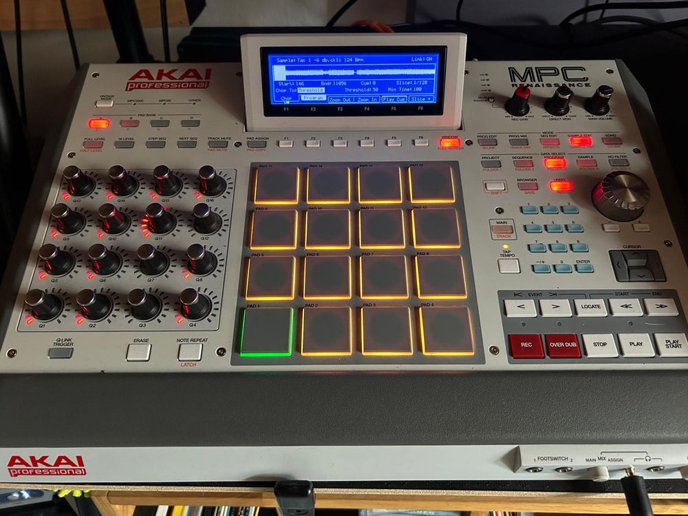 Akai MPC Renaissance (Gebraucht) in Feuerthalen für CHF 199 – mit ...