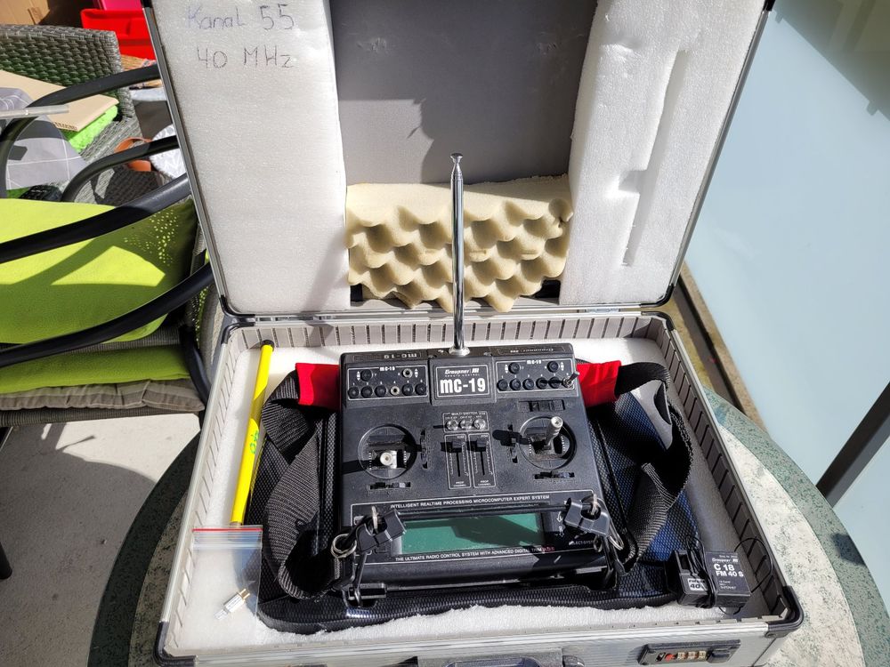 Graupner MC-19 Fernsteuerung+RX+Pult+Koffer (Gebraucht) in Winterthur ...