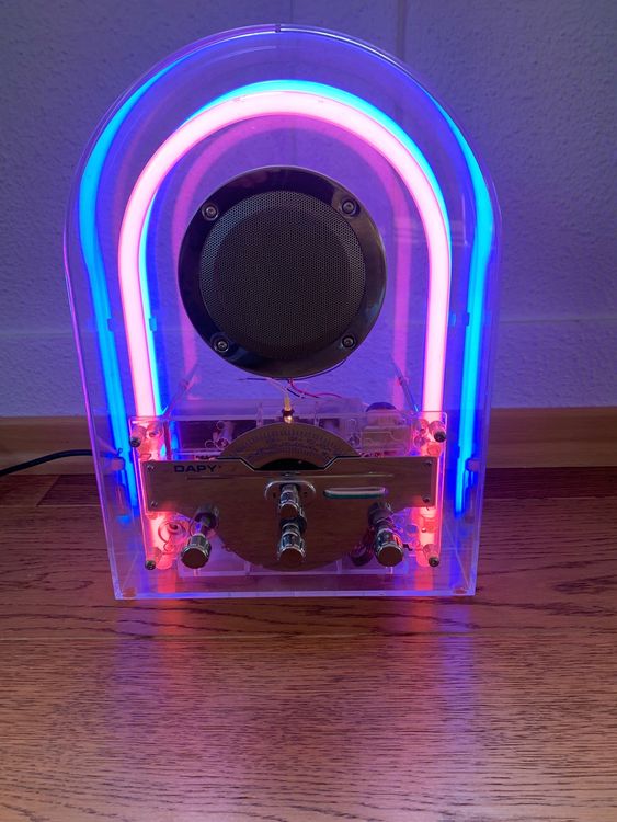Dapy Plexiglas Neon Radio - aus den 80ern (Gebraucht) in für CHF 56 ...