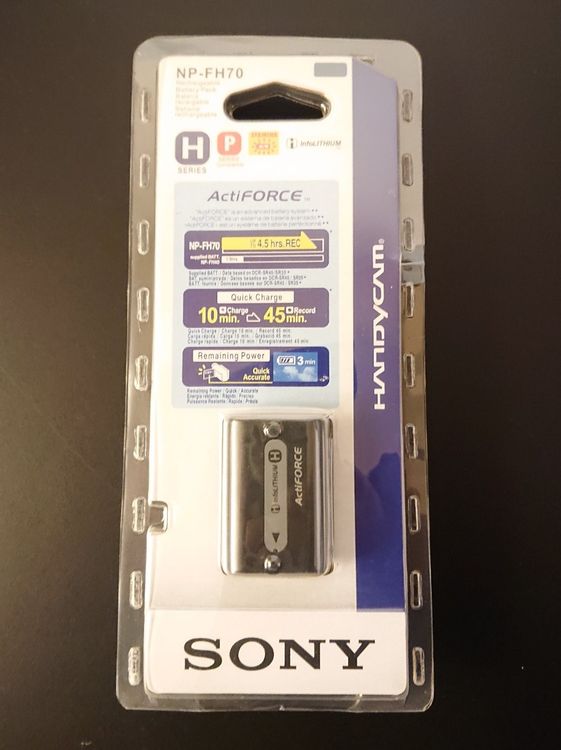 NEU - Sony NP-FH70 NP FH70 Akku Rechargeable Battery Pack (Neu und originalverpackt) in Liestal ...