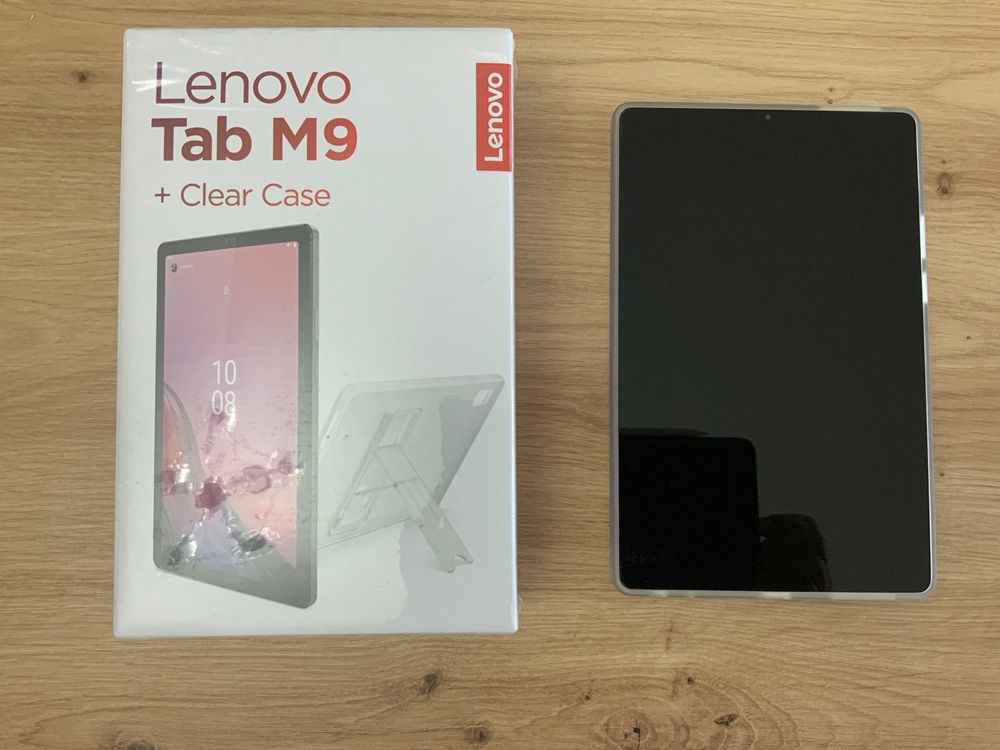 Tablet Lenovo M9 + Clear Case - 9" HD - WIFI - 32 GB | Kaufen auf Ricardo