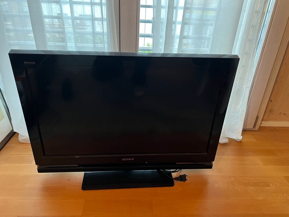 Sony Fernseher (Gebraucht) in Bremgarten b. Bern für CHF 14 – nur ...