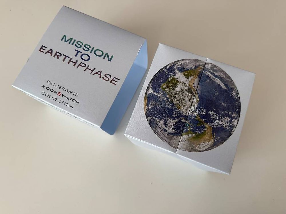 Swatch x Omega Moonswatch Mission to Earthphase (Gebraucht) in Zürich ...