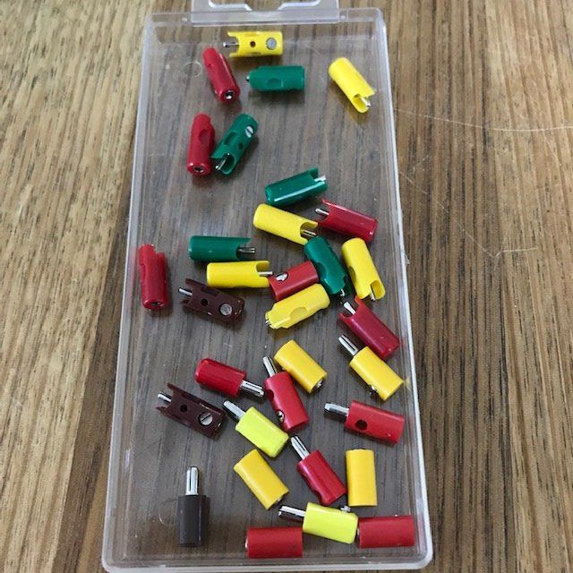 MÄRKLIN H0 74040 C-ANSCHLUSS SET/DIVERSE STECKER/SCHRAUBEN (Neu (gemäss ...