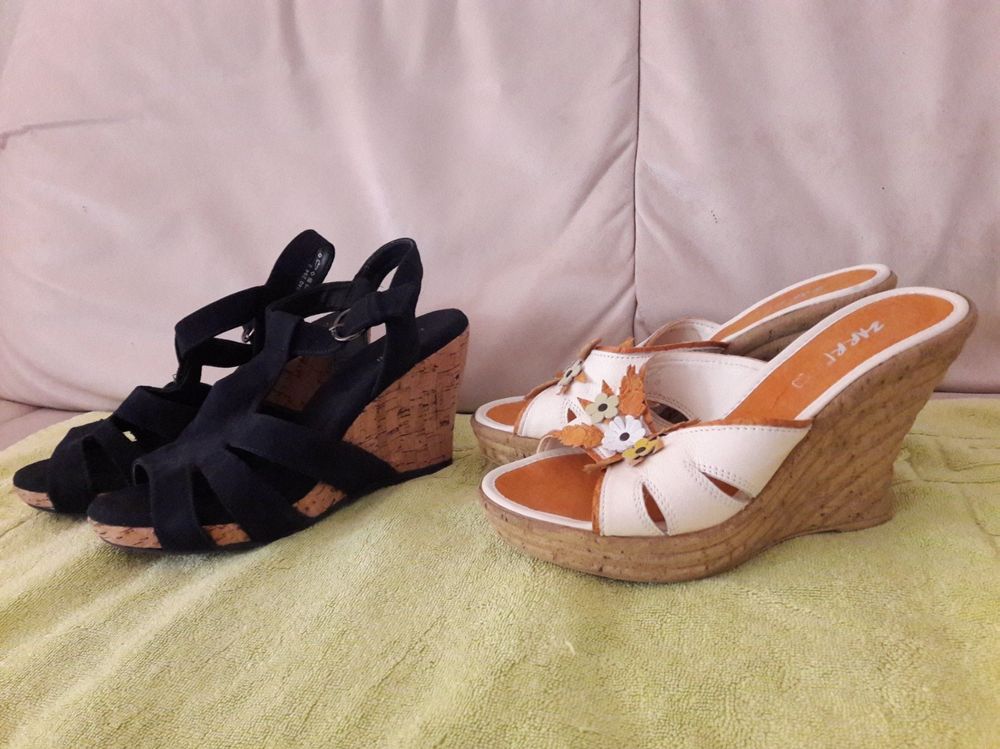 2 Paar Plateau Sandalen - Keil Absatz in Kork Optik, Gr. 37 (Gebraucht ...