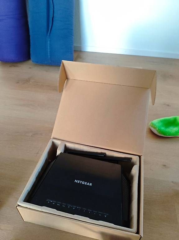 Netgear Dual-Band WiFi Router AC1750 WiFi Router (R6400) (Gebraucht) in ...