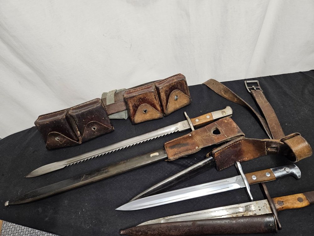 Antike Schweizer Militär Bajonette Faschinenmesser (Gebraucht) in Wolfertswil für CHF 210 – mit ...