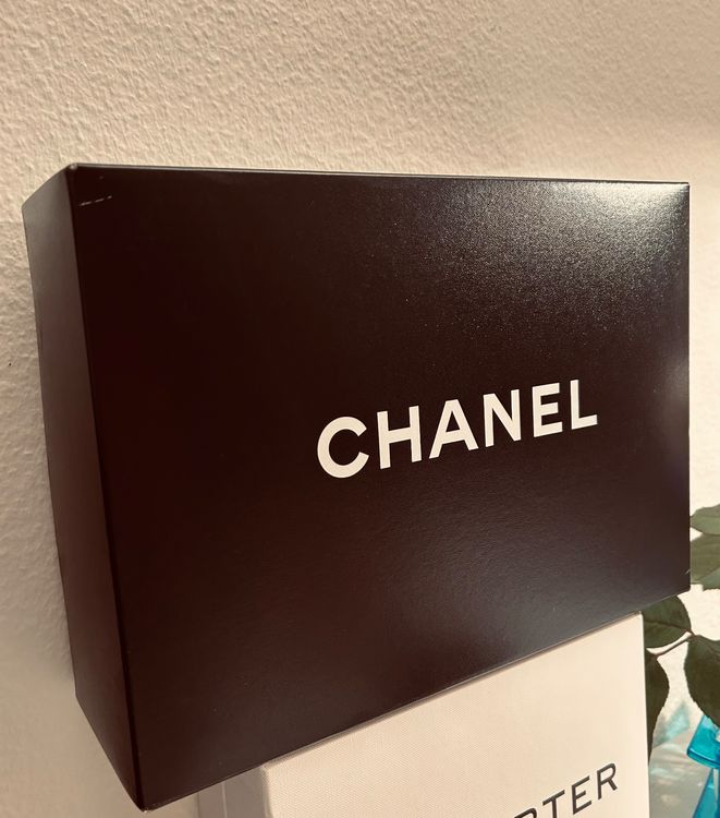 Box Schachtel Chanel carton leather imitation surface (Gebraucht) in ...