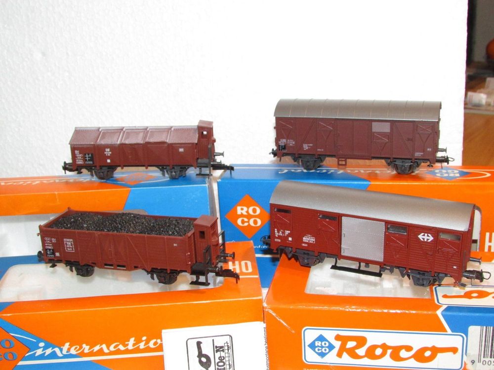 Roco 4304A+4389A+4390A+46267, Güterwagen (Neuf (Voir description)) à ...