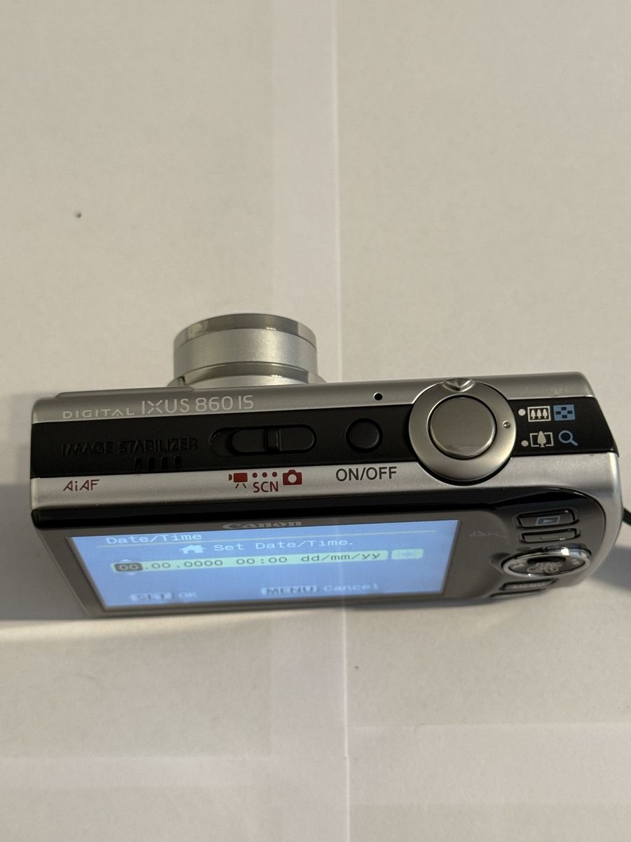 Canon IXUS 860 IS (Gebraucht) in Turgi für CHF 75 – mit Lieferung auf Ricardo kaufen