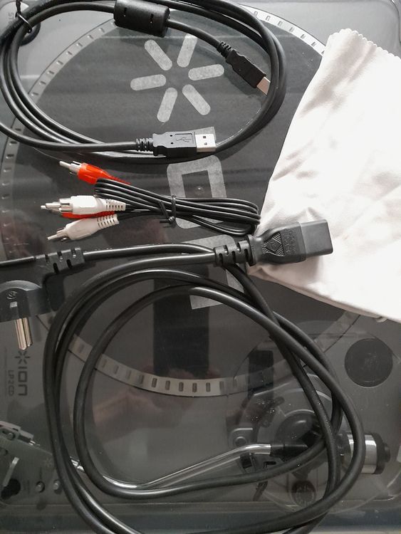 Ion Audio LP 2 CD Plattenspieler mit integriertem CD-Brenner (Gebraucht ...