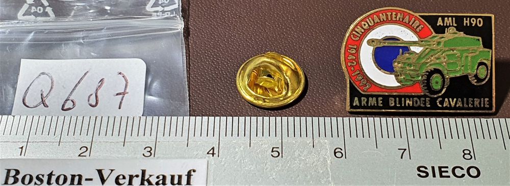 Q687 - Pin France Arme Blindee Cavalerie Panzer - AML H90 (Gebraucht) in Reinach BL für CHF 2 ...