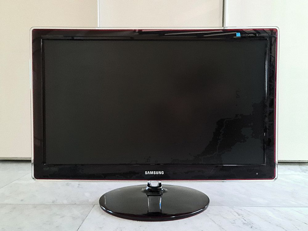 SAMSUNG TFT Monitor/TV, SyncMaster P2770HD, 27’’ (Gebraucht) in ...