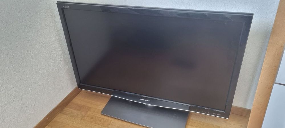 Sharp LCD Color TV (LC-42G20E) | Kaufen auf Ricardo