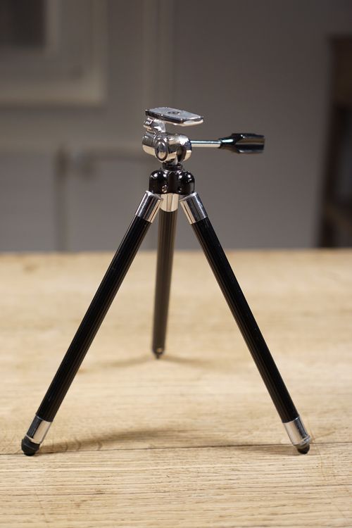 Altes Stativ. (Gebraucht) in Hochdorf für CHF 1 – nur Abholung auf ...