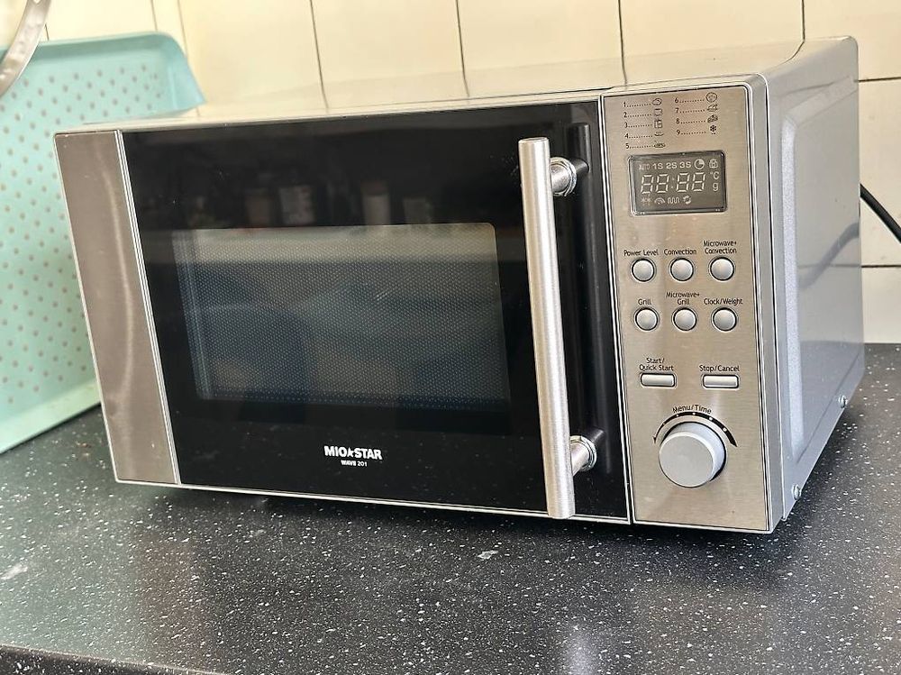 Four micro-ondes Mio Star Wave 201 - sous garantie (Gebraucht) in ...