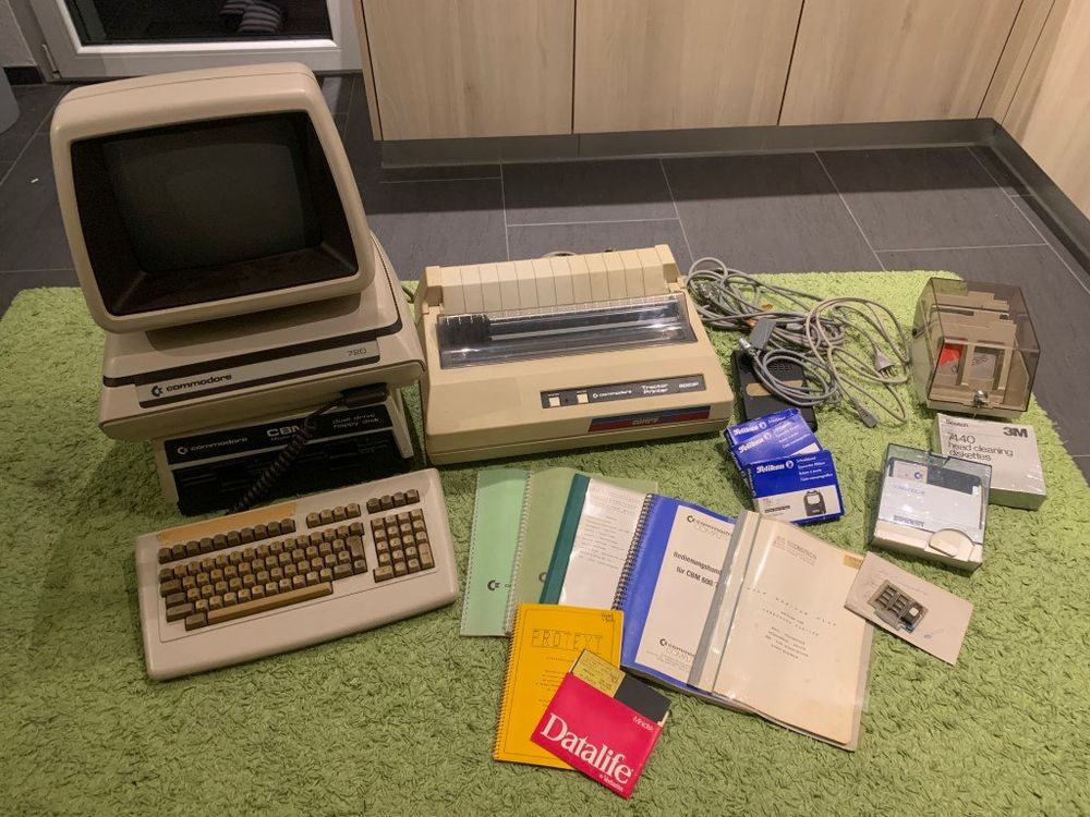 Rarität Commodore 720 + Dual Floppy 8050 + Drucker + Zubehör (Gebraucht ...
