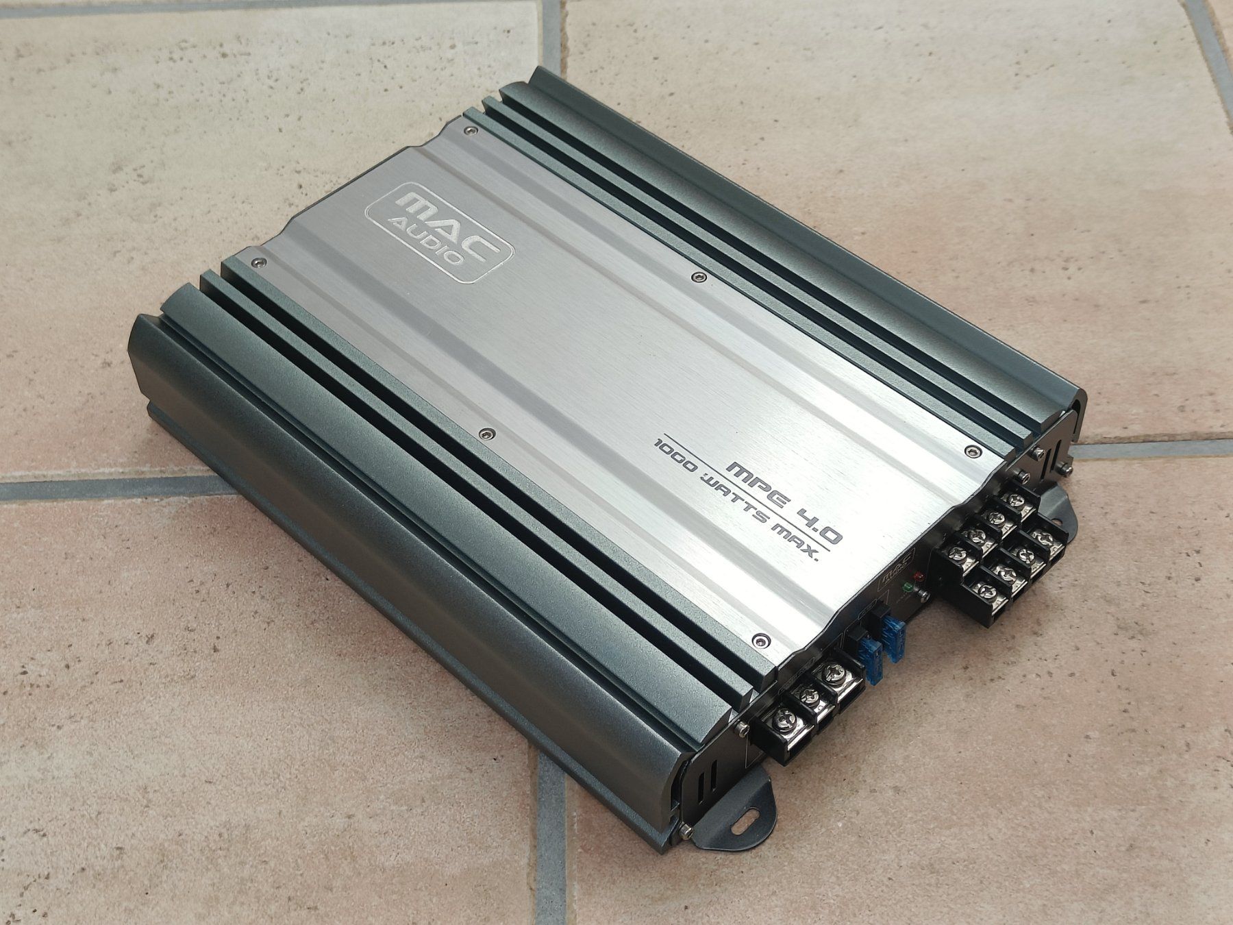 MAC Audio MPExclusive 4.0 Endstufe 4/3/2Kanal 1000W bis 2Ohm (Gebraucht ...