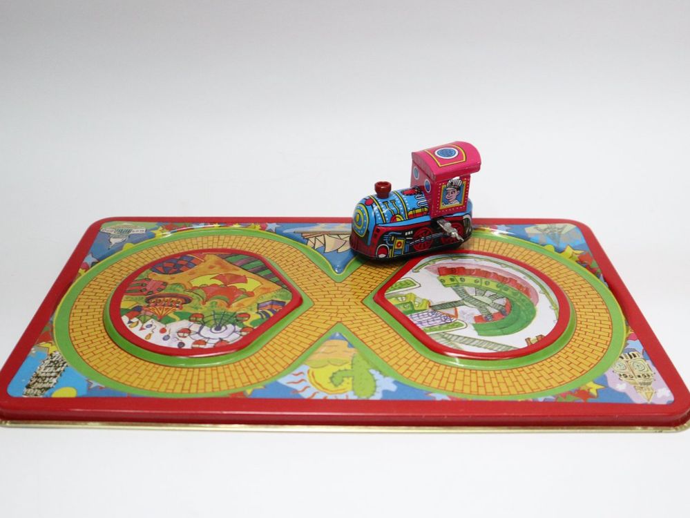 Kleine Blechbahn mit Lokomotive zum aufziehen (Neu (gemäss Beschreibung ...