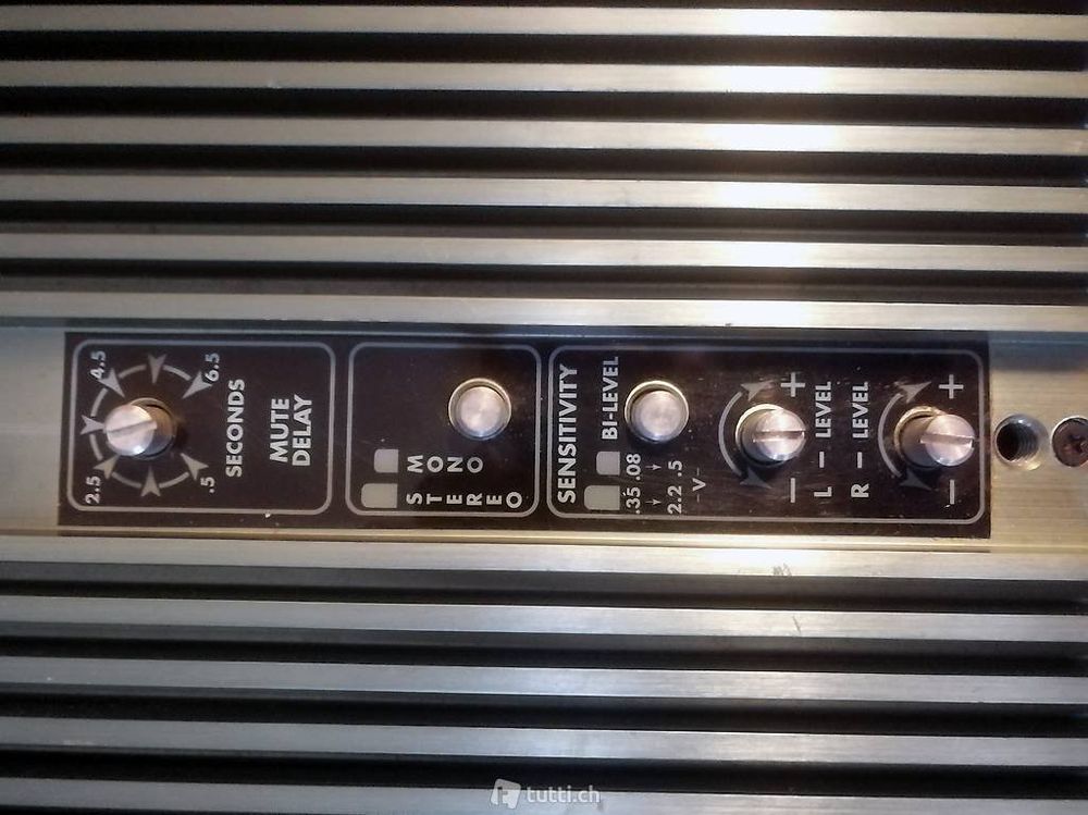 Audio-Anlage für Auto - Amp und Speaker - Raveland | Kaufen auf Ricardo