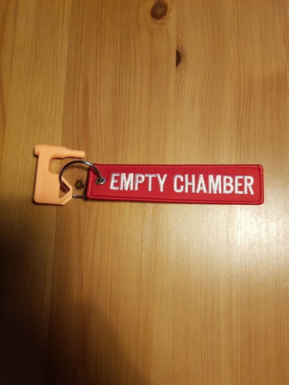 Sicherheitsflagge "Empty Chamber" | Kaufen auf Ricardo