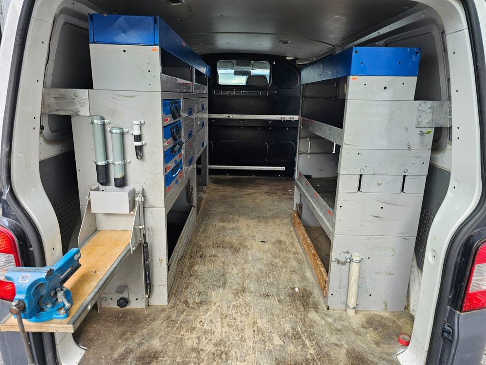 Sortimo Gestell/ Ausbau für Nutzfahrzeug mit Schraubstock (Gebraucht) in Alpnach-Dorf für CHF ...