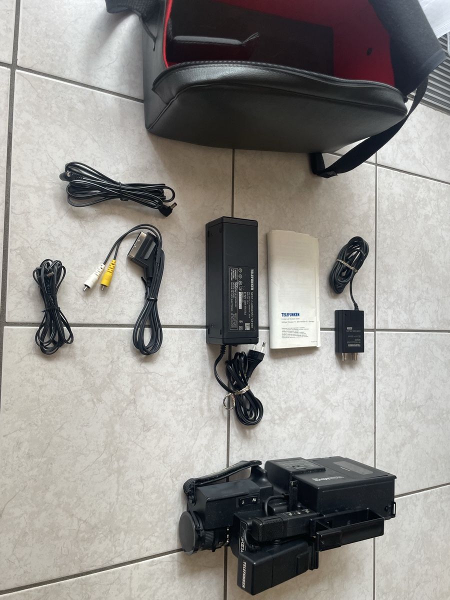 Telefunken 2890 Autofocus VHS-C PAL (VINTAGE) (Gebraucht) in Mezzovico ...