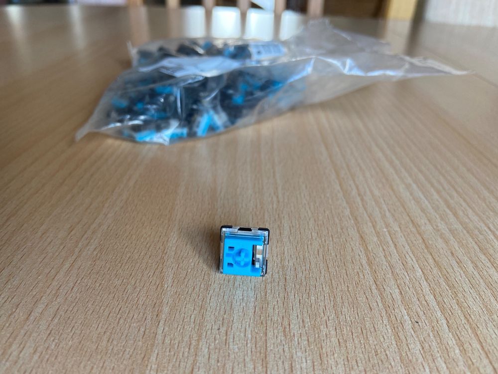 Keychron Low Profile Optical Switch Set Blue (Gebraucht) in Brüttelen ...