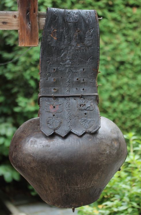 TREICHEL SCHELLE RIEMEN DATIERT 1758+1868 RIESENGROSS MUSEAL (Gebraucht ...