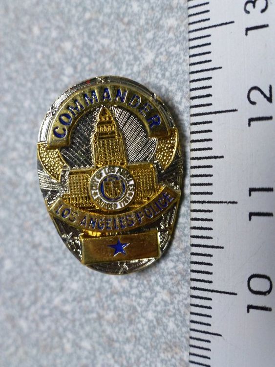 PIN PINS POLIZEI POLICE POLIZIA USA Sheriff Stern Abzeichen (Gebraucht) in Gränichen für CHF 6 ...