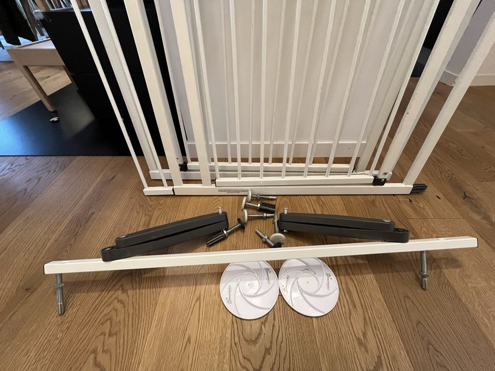 Geuther Kinder Treppen-Absperrung (Gebraucht) in Zürich für CHF 15 ...