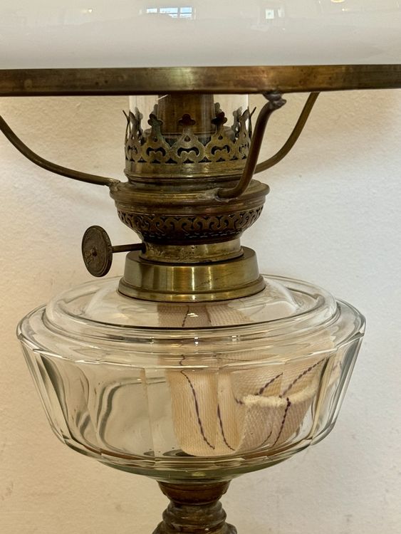 Fabelhafte Petroleumlampe Mit Schirm Ebenbild