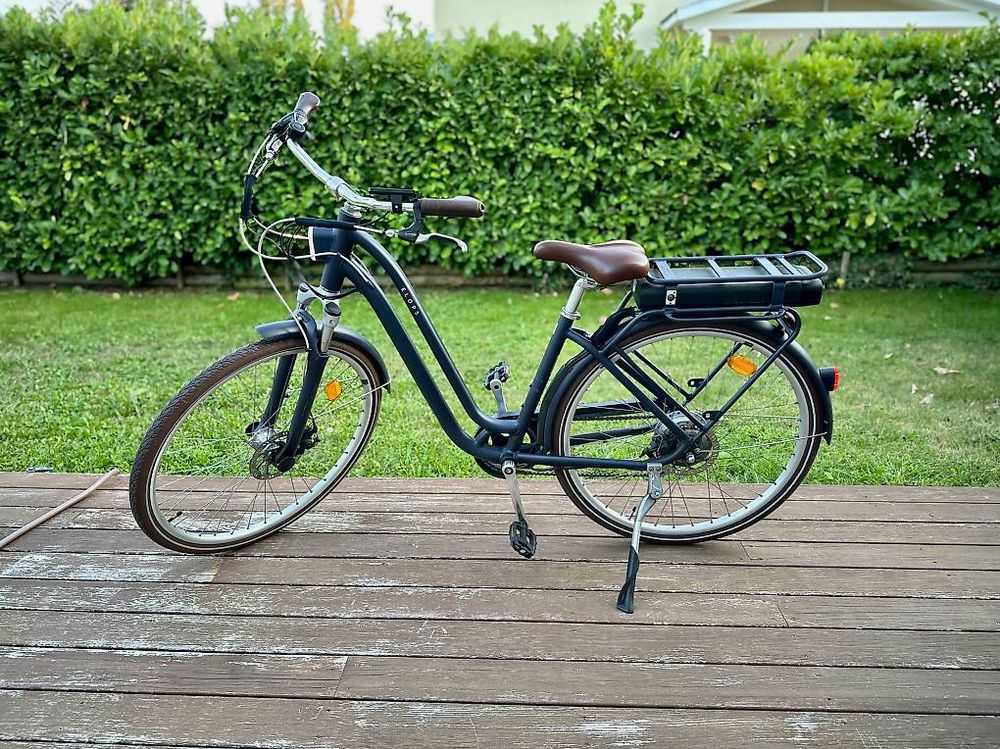 Vélo électrique 25km/h - Elops 900e - Taille S/M (Gebraucht) in Troinex für CHF 500 – nur ...