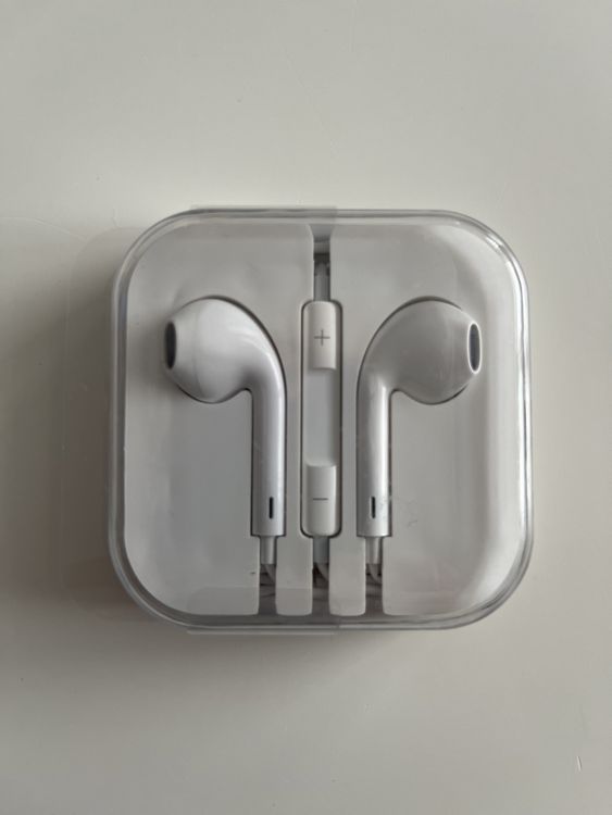 Apple IPhone 100% Original Headsets 100% NEU (Neu und originalverpackt ...