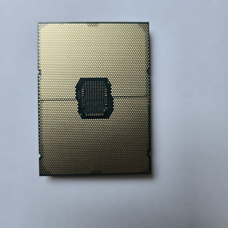 Intel Xeon Platinum 8358 CPU - Top Zustand! 2.60GHz (Gebraucht) in ...