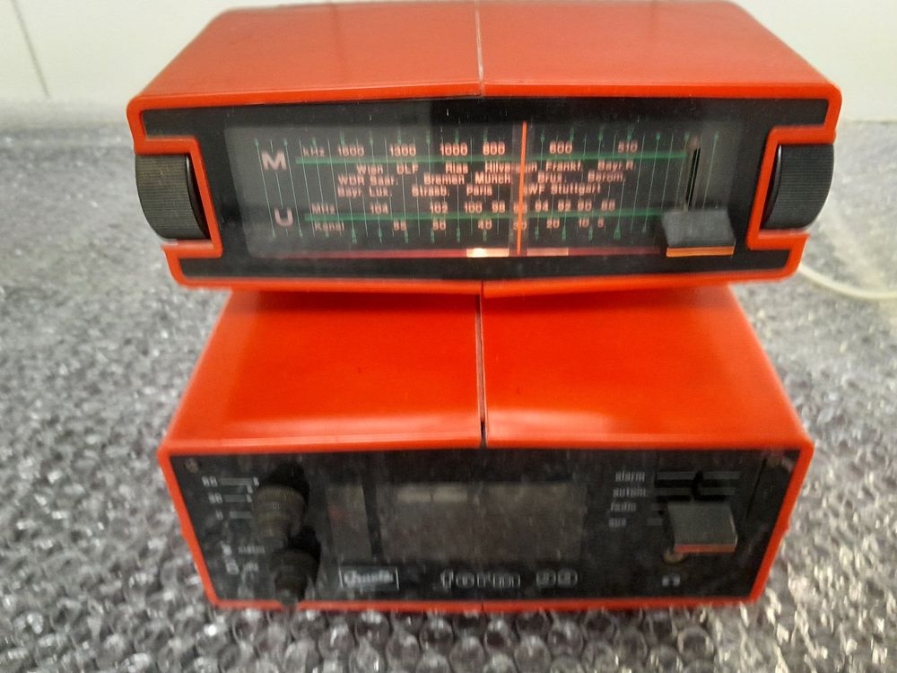 Graetz form 90 Radio Wecker (Gebraucht) in Rüti ZH für CHF 50 – nur ...