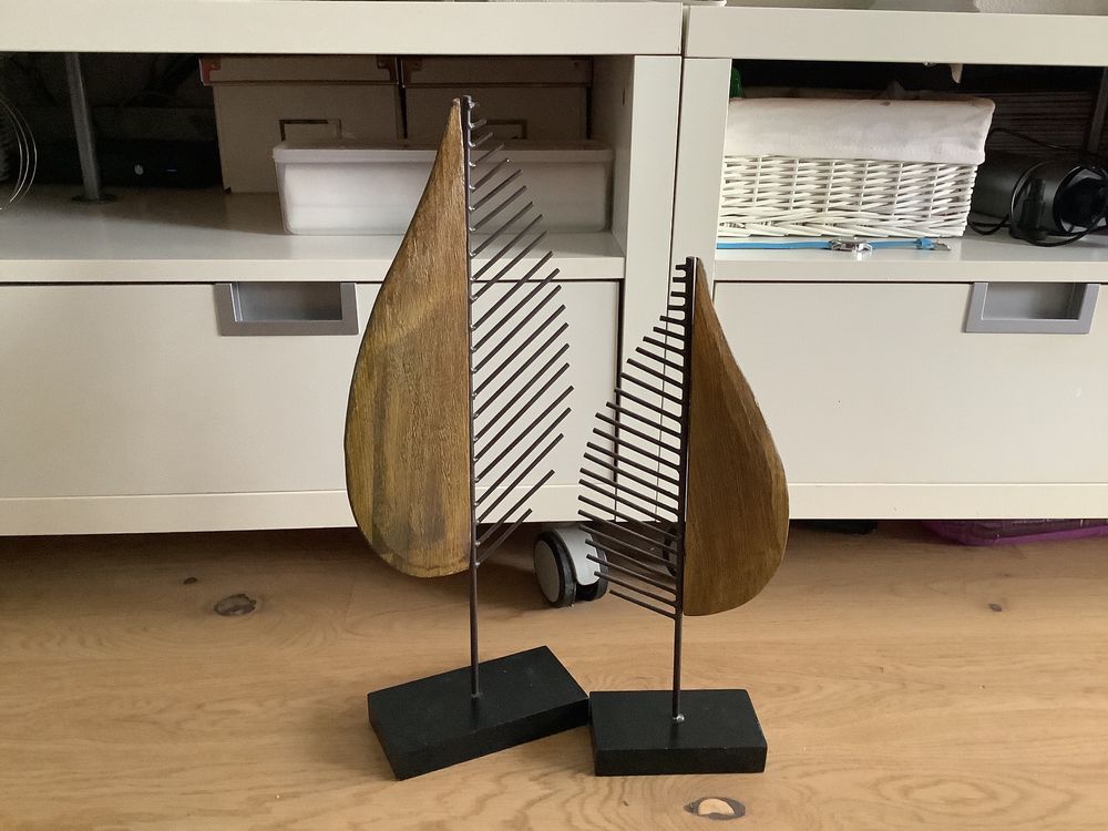 2 Deko Holzblätter auf Ständer | Kaufen auf Ricardo