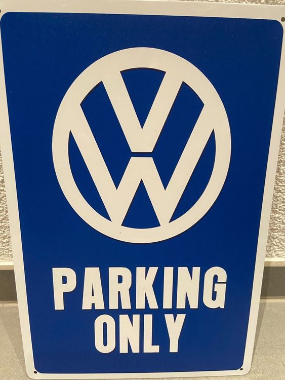 VW VOLKSWAGEN Schild PARKING ! NEU % (Neu und originalverpackt) in Seon für CHF 32 – mit ...