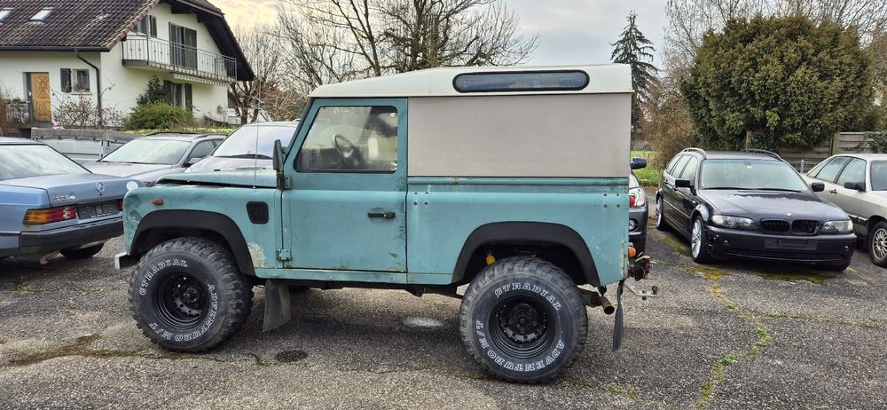 land rover defender 90 (Gebraucht) in Scheuren für CHF 9000 – nur ...