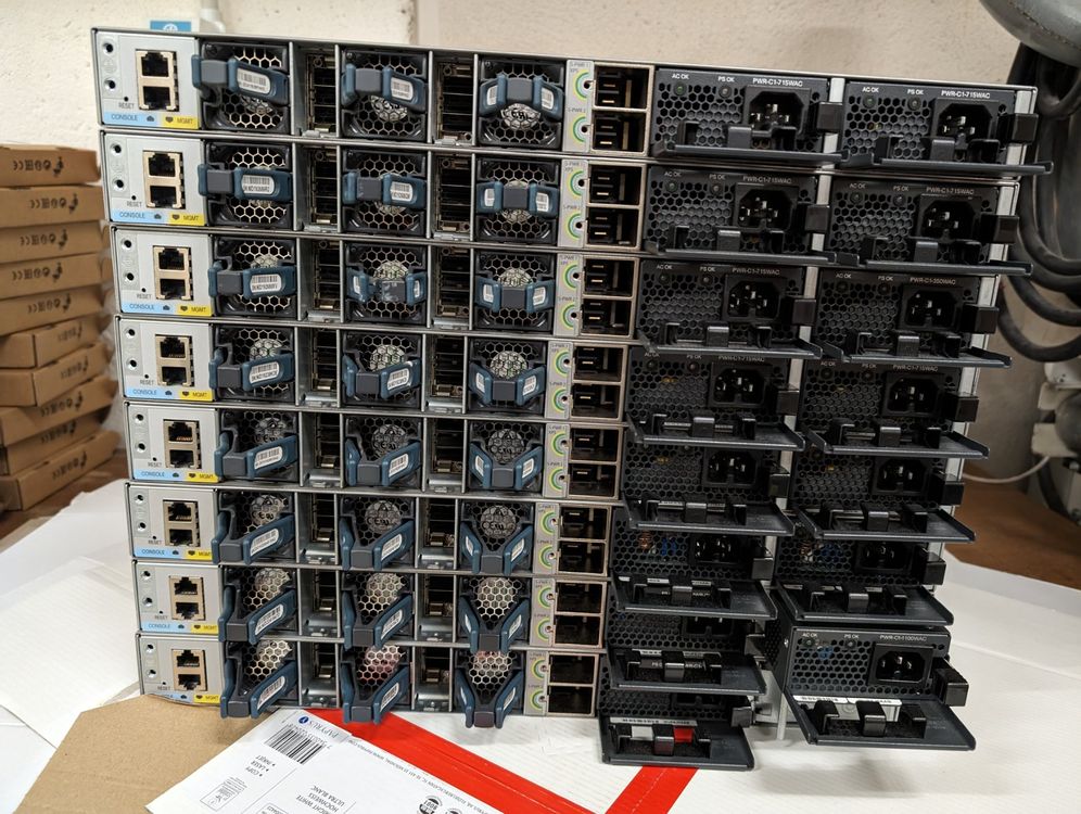 Cisco Catalyst Switch 3850-24-P PoE+ ohne Modul (Gebraucht) in ...