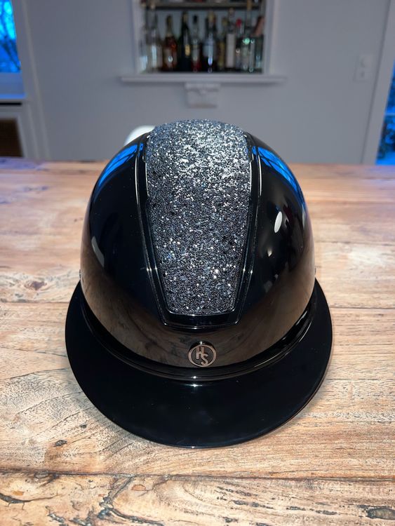 Reithelm Glossy Glitzer (52-54) (Gebraucht) in Zürich für CHF 150 – mit ...